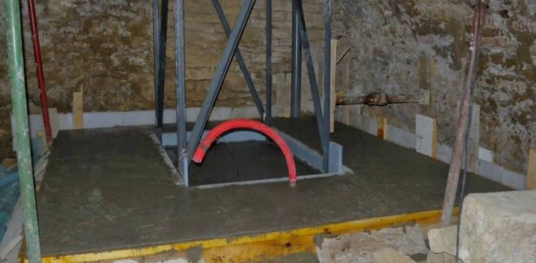 Comment assainir une cave humide en 5 étapes à Cholet (49) - La Maison ...