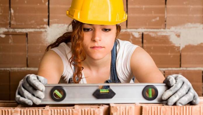 Comment choisir un maçon ? - La Maison Des Travaux